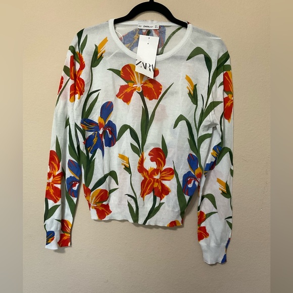 Zara | Tops | G Zara Floral Print Knit Top | Poshmark